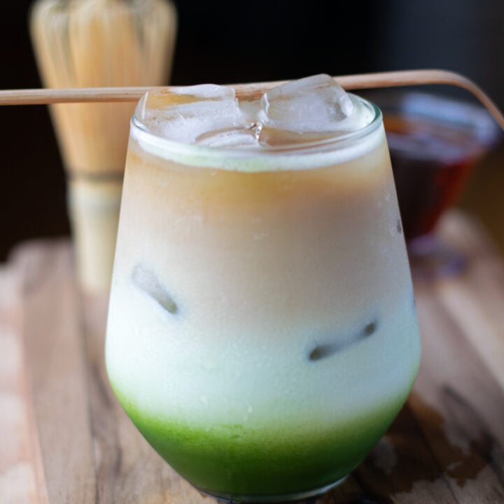 Matcha Coffee Latte Recipe – Crave-Worthy Dirty Matcha