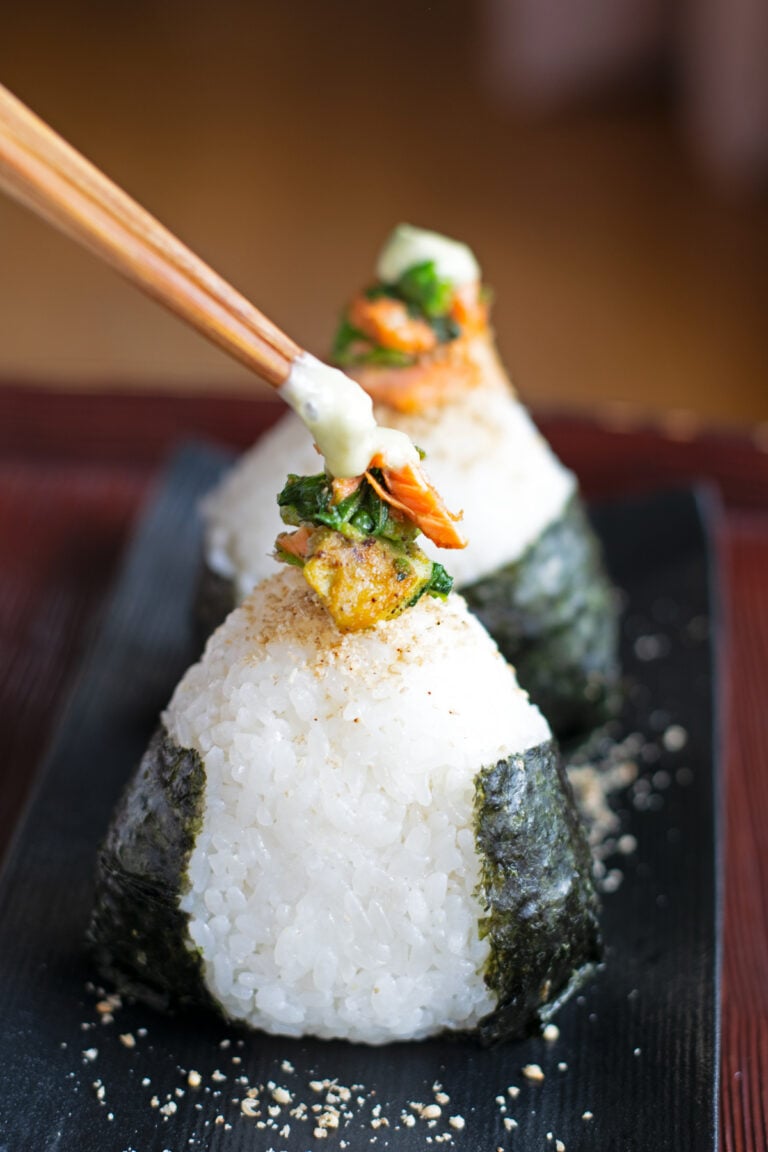 Onigiri Fillings Recipe — Japanese Rice Balls (Easy) - eyes and hour